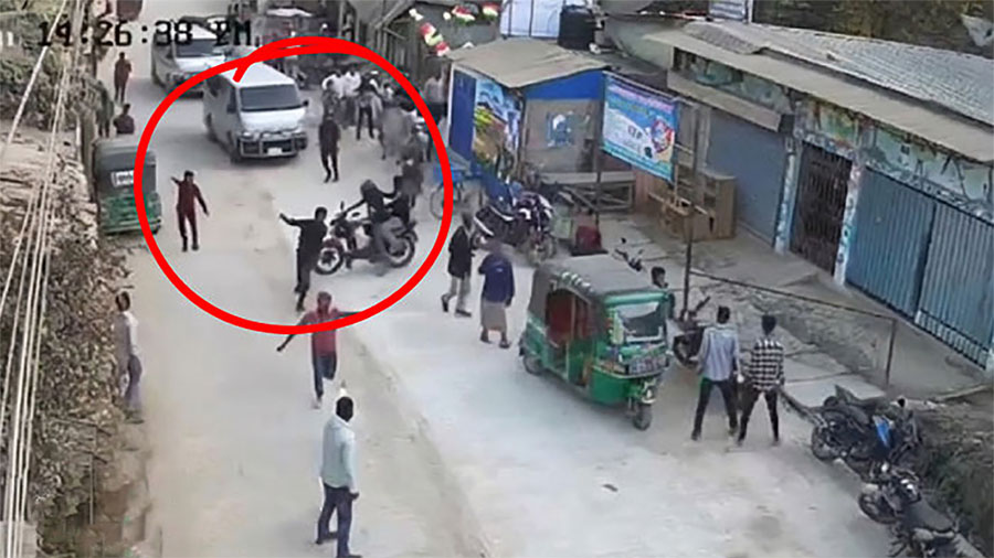 Armed attack on RAB members in Salimpur jungle: One officer killed, 4 ...